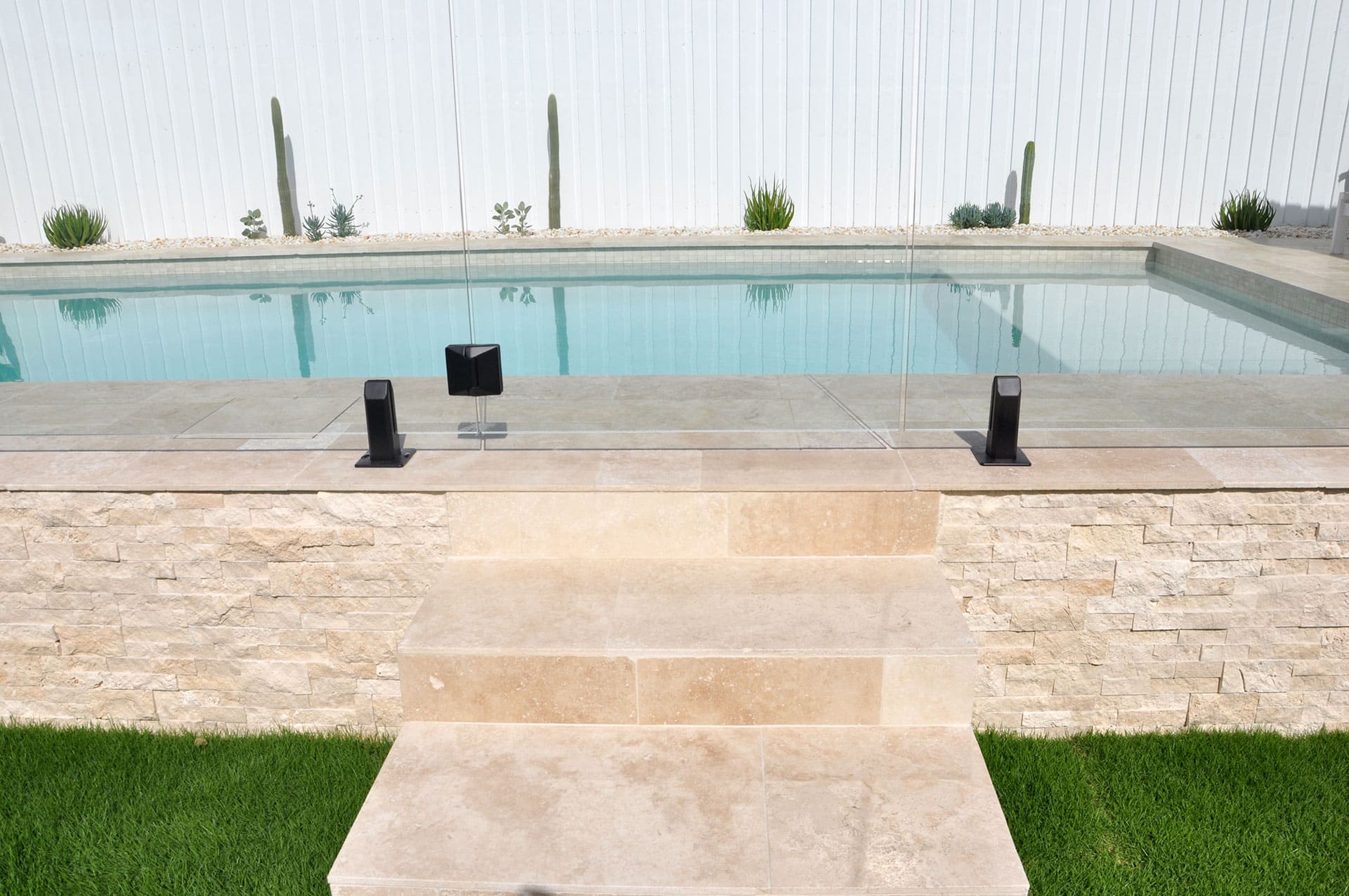 Paving and Pool Tiling Brisbane | Wahoo Pool
